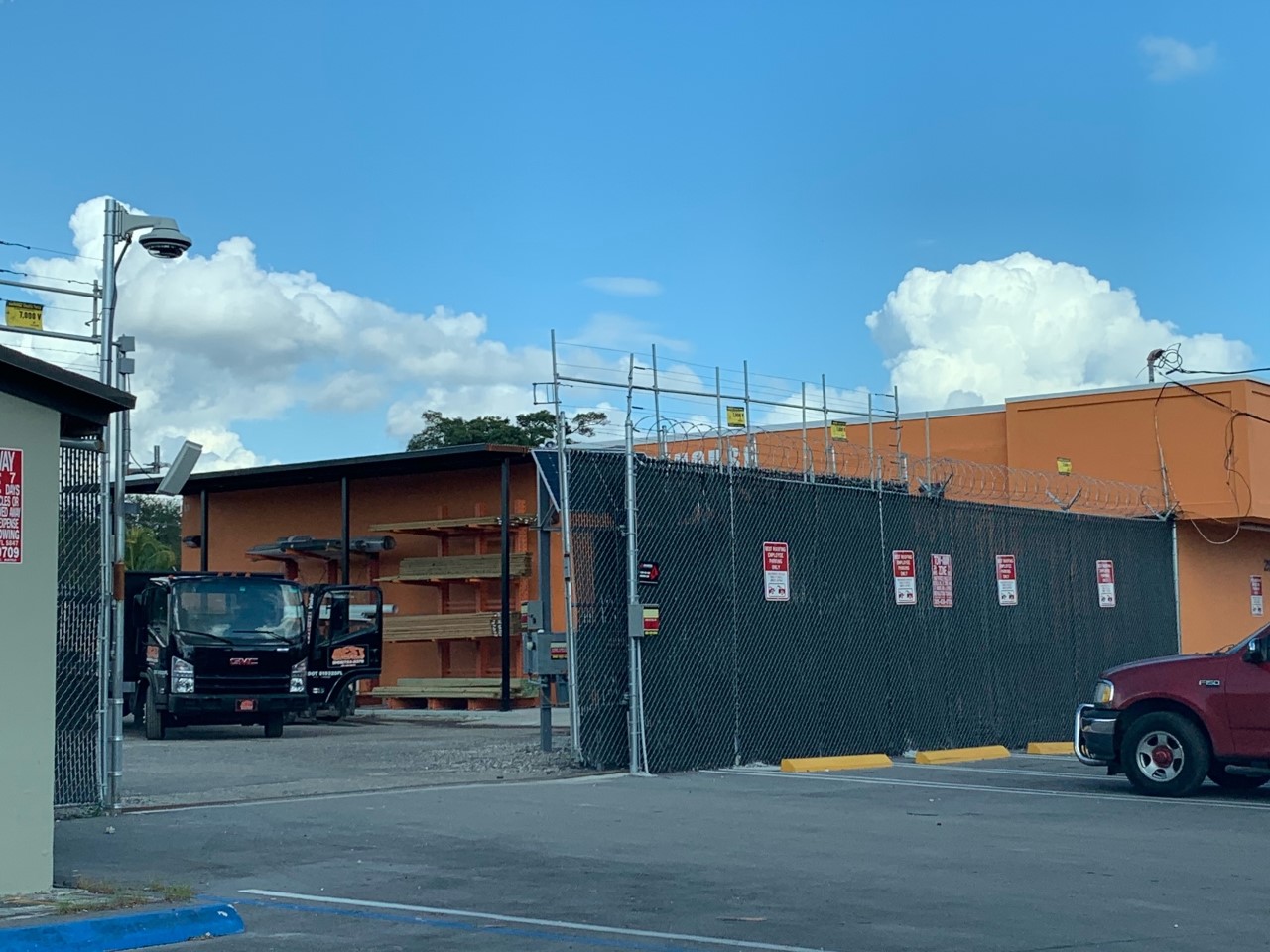 Perimeter Security for Construction Sites | AMAROK