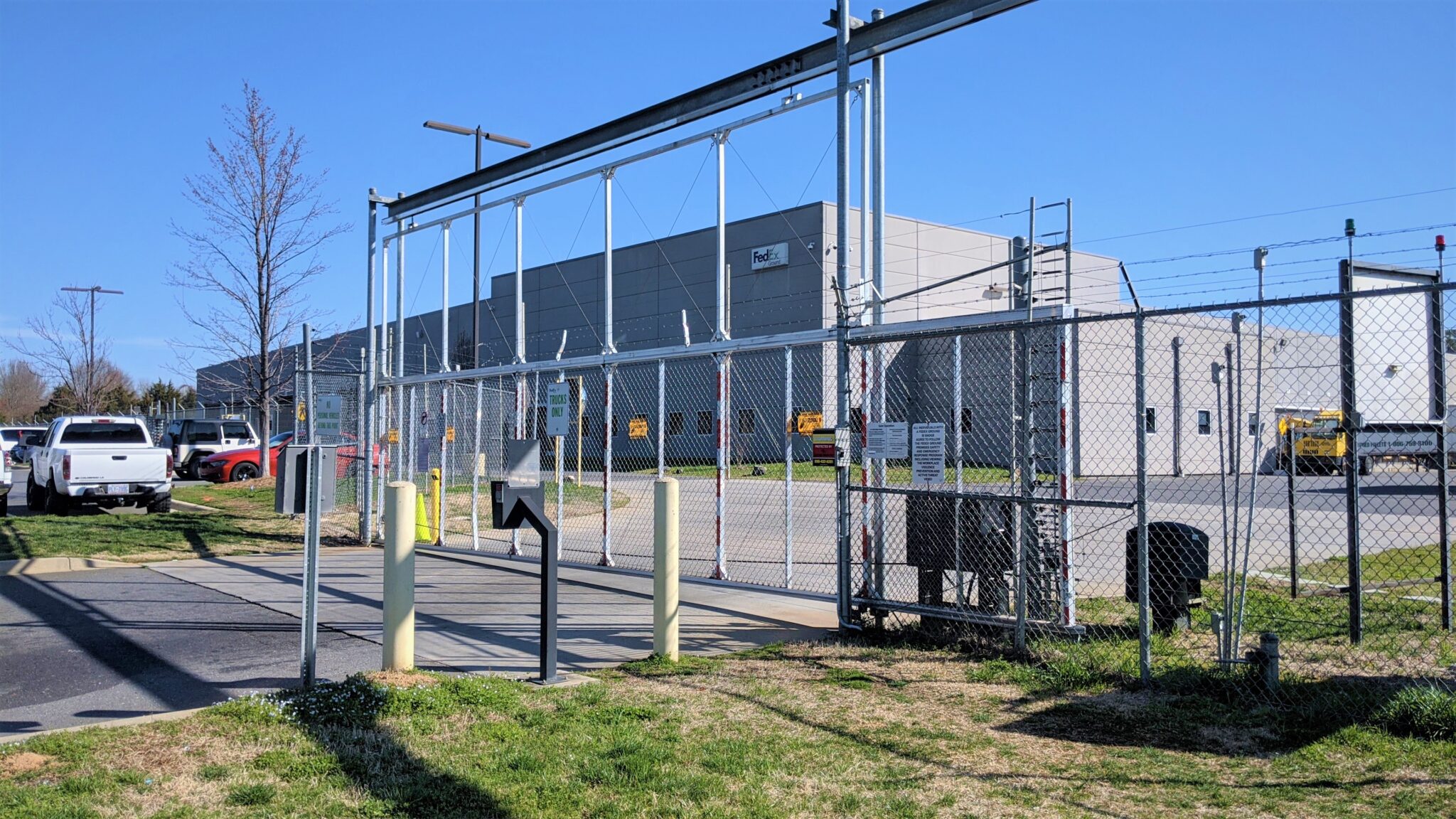 Security for Distribution & Logistics Centers | AMAROK